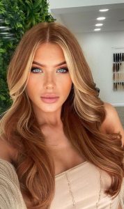 5 Gorgeous Caramel Hair Color Ideas for Every Style and Skin Tone