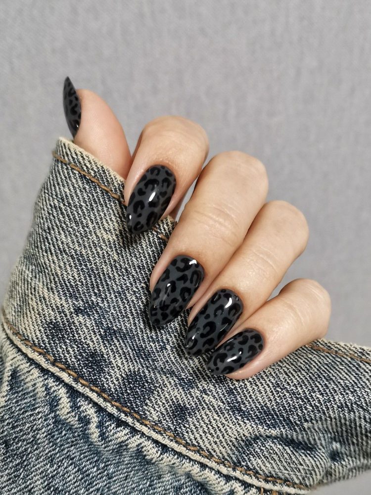 Dark Fall Nails 2025 – 25 Moody & Sophisticated Nail Ideas for Autumn