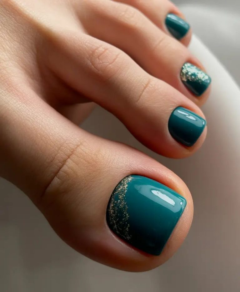 Winter Toe Nail Colors 2026 – 21 Trendy Pedicure Ideas from Deep Cherry ...